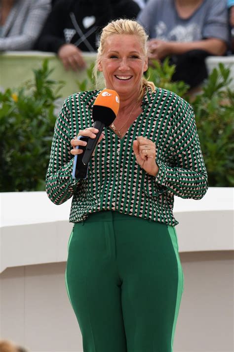 Andrea Kiewel Sexy Collection O