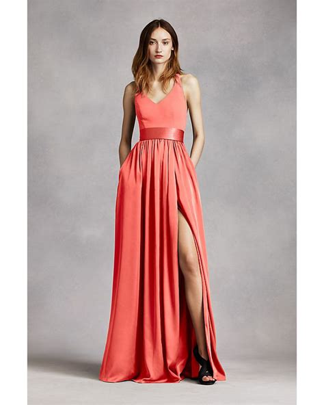 Pin By Hannah Scally On Julialiam Beach Wedding Coral Bridesmaid