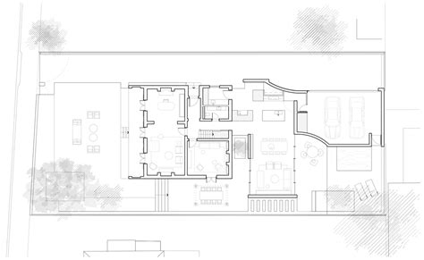 Smart Design Studio Adds Extension And Pool To Rundown Villa