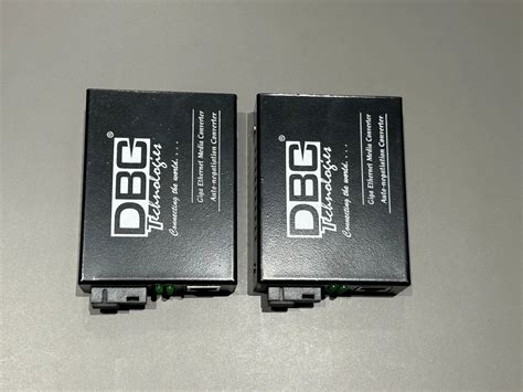 Single Mode 10100mbps Dbc 101001000m Ethernet Media Converter At