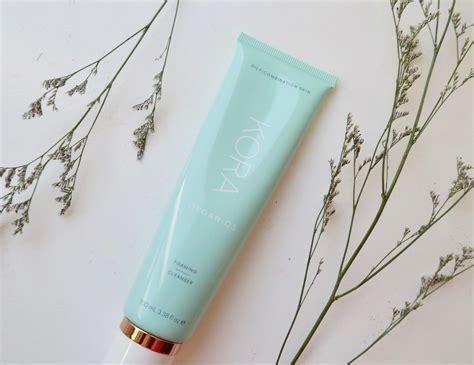 Kora Organics Foaming Cleanser Oily/Combination Skin: A Zen kind of clean