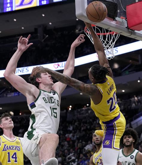 Bucks Center Liam Robbins Hard Nosed Play Stands Out In Homecoming For