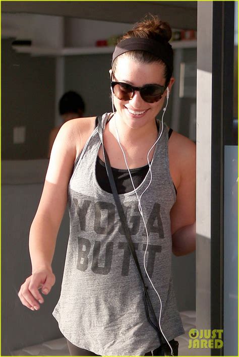 Lea Michele Shows Off Her Yoga Butt After 700th Glee Performance