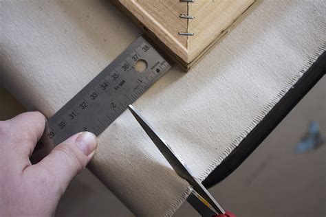 The Ultimate Guide To Stretching A Painting Canvas