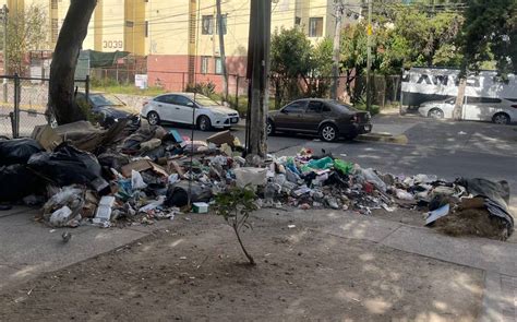Vecinos De Lnfonavit Estadio Guadalajara Están Hartos De La Basura