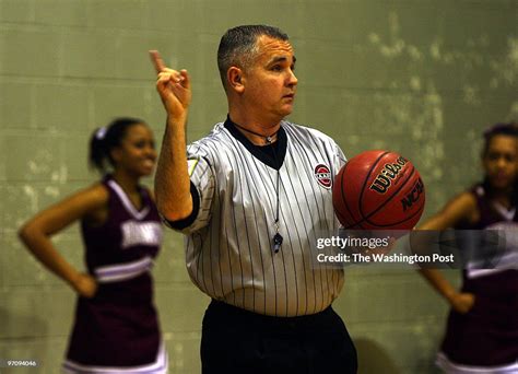 Basketball Referee Chris Miller Who Is Deaf Lives In Southern News