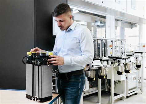 Ekpo Presents Several New Generation Fuel Cell Stack Platforms