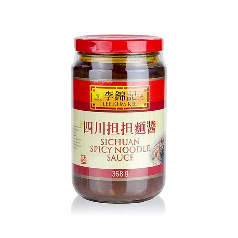 Sichuan Noodle Sauce Spicy Lee Kum Kee 368g Glass Gourmet Versand