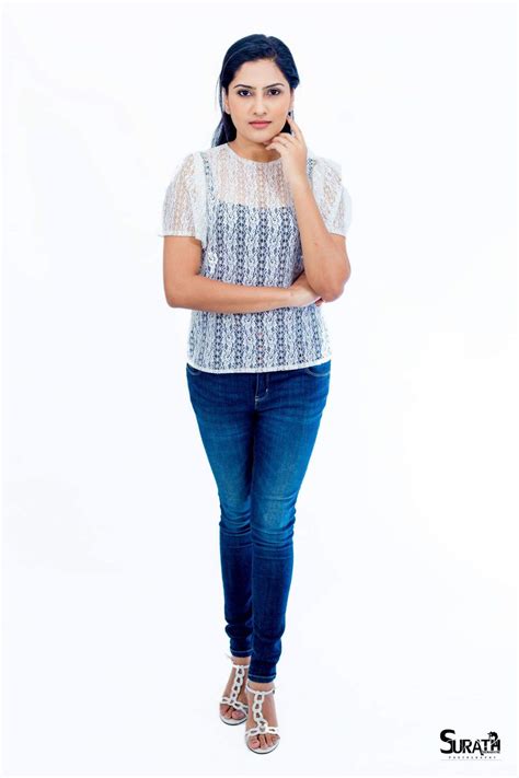 Vidhushi Uththaras Feet