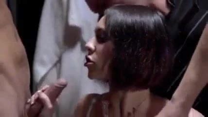 Gang Bang Pour Une Femelle Free Porn Video C Xhamster