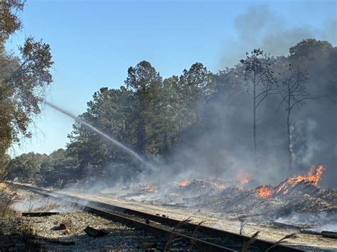 Additional Photos From Feb 1 Railroad Tie Fire In Dunnellon