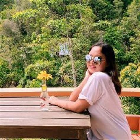 Kriziah Loryn Real Youtube