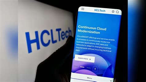 Hcltech Profit Flat At ₹4235 Crore Revenue Rises 107 In Q2fy26