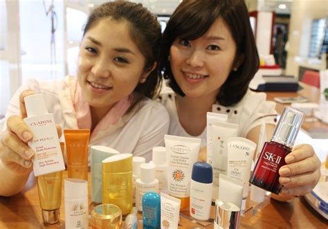 포토 더운 여름 자외선 차단하세요~ 아주경제