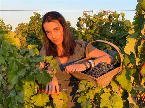 Alexandra Forbes é A Nova Colunista De Vinhos Da Exame Casual Exame