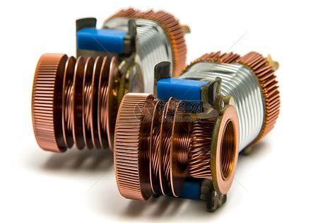 两种不同类型的线圈高清图片下载 正版图片600966279 摄图网