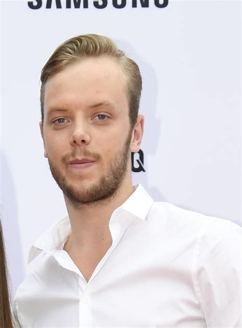 Carl Déman Och Sanna Jörnvik Har Fått En Dotter