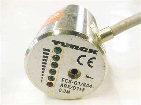 Fcs G1 4a4 Arx D118 0 3m Flow Switch By Turck