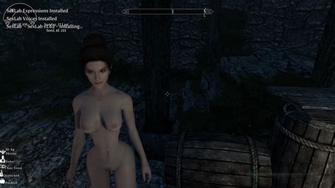 why is my character s waist so small [resolved] skyrim technical