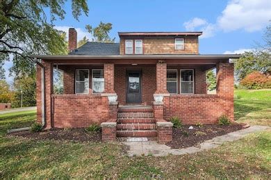 3929 Pickett Rd Saint Joseph Mo 64503
