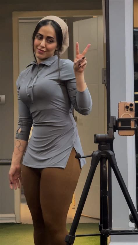 ‎سوگل رهبر مربیگری بین المللی بدنسازیifbb‎ ‎عکساش زیادی قشنگ نشده؟😍