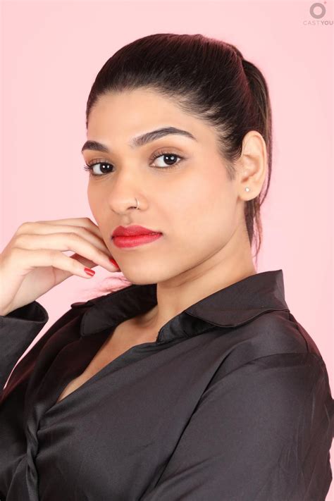 aafreen khan castyou