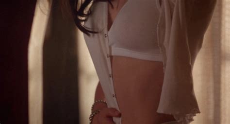 Alyssa Milano Poison Ivy Ii Lily In English Porn XHamster