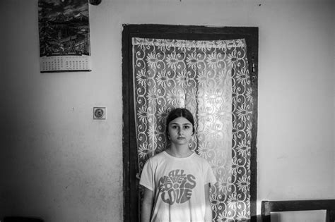 Srbi „Цео живот надничиш бедникујеш свако те уцењује радила сам чак и за пет јаја или