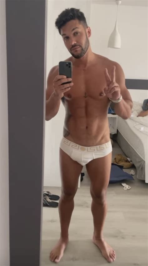 Alberto Nudo L Ex Tronista Si Iscrive A OnlyFans Nuove Foto HOT BitchyX