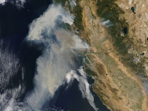 Massive Wildfires Consume Homes Across Northern California Nbc News