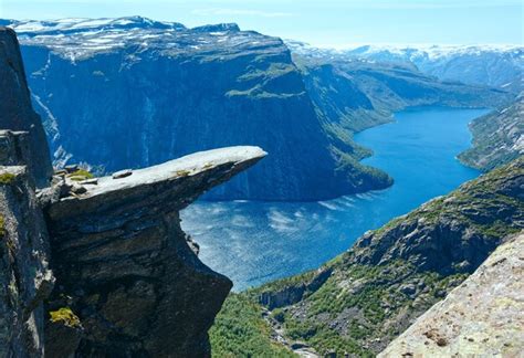 Premium Photo The Summer View Of Trolltunga In Odda