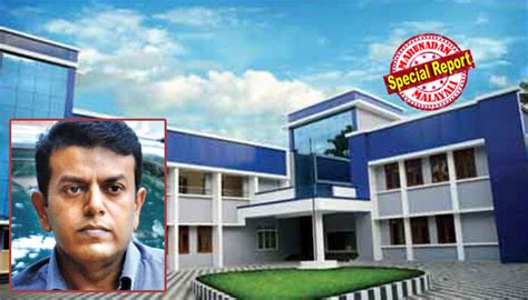 വി എസിന്റെ മകന്‍ അരുണ്‍കുമാറിനെ ഐ എച്ച് ആര്‍ ഡി ഡയറക്ടറാക്കാന്‍ യോഗ്യതകളില്‍ ഇളവ് വരുത്തി