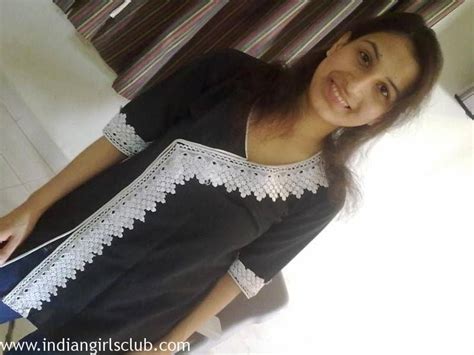 Hot Indian Cute Girl Undressing Naked Body Showing To Lover Indian