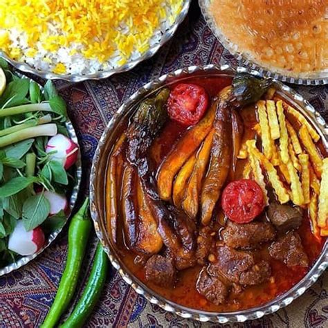 تزیین خورشت بادمجان با گوشت و قیمه بادمجان مجلسی تهران بی تی کی