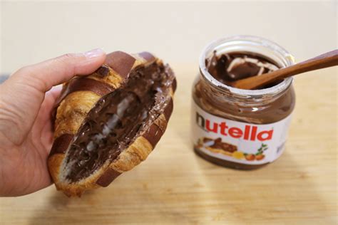 초코크로와상샌드위치