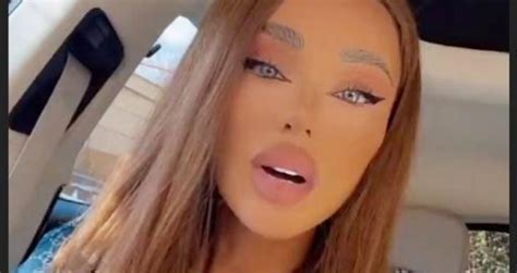 Doamna Bianca Ne Puteți Spune și Nouă De Ce Sunteți Dvs Vedetă Ați