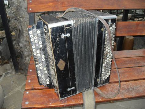 Баян (очерк)