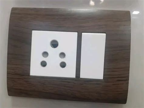 A Polycarbonate Modular Switch Socket Combination At Piece In New Delhi