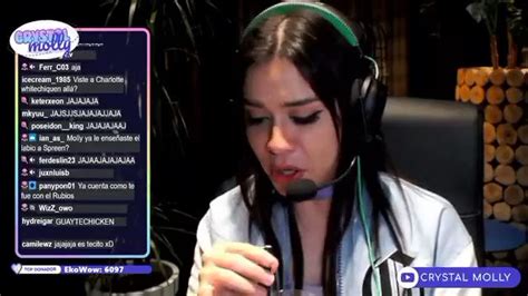 Crystalmolly Updatesᥫ᭡ On Twitter ⏪️ Hoy Hace 1 Año Molly Hacía