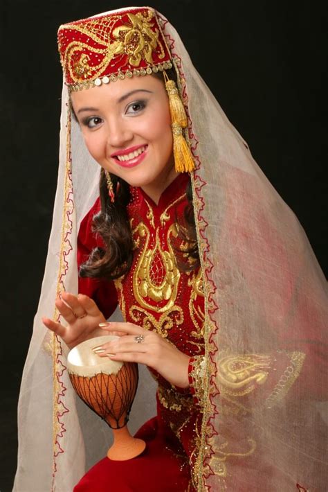 Татарская девушка в национальном костюме 80 фото