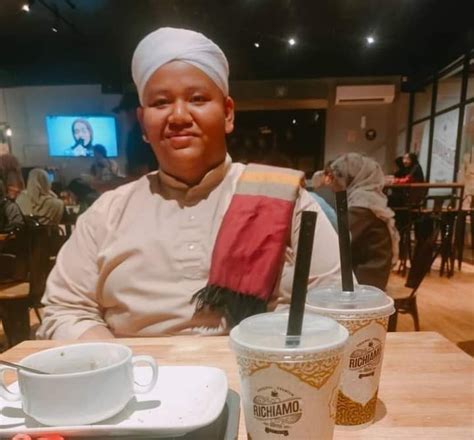 Laung Azan Sebelum Jumpa Naufal