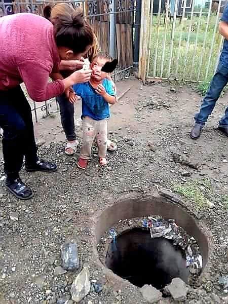 Хүүхдэд Хайртай Хүн БОЛ Home