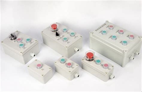 China Customized IP65 Waterproof Push Button Switch Control Station Box Suppliers Manufacturers