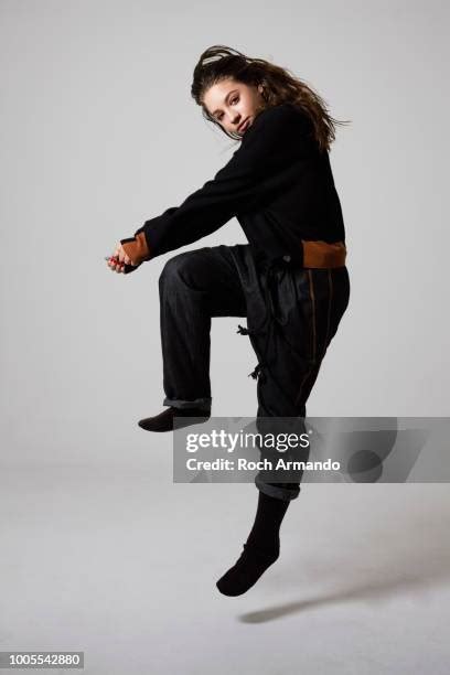 Mackenzie Ziegler Photos And Premium High Res Pictures Getty Images
