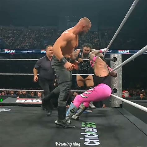 Cm Punk And Rey Mistorio Vs Bronsoon Reed And Austin Theori Tag Team L Wwe