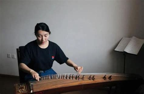 战鹰姐姐”中国战斗机女飞行员军事频道中华网