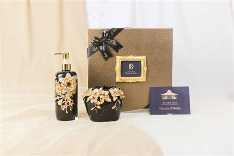 Varenna Set Of Anaria Souvenir Anaria Souvenir