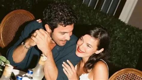 Pınar Deniz Ve Kaan Yıldırım Aşkında Mutlu Son Evleniyorlar Magazin