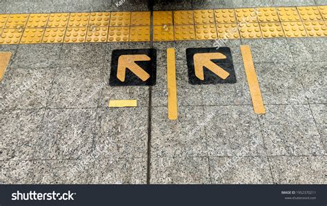 Arrow Symbol Photoentrance Sign On Floorsign Stock Photo 1952370211 Shutterstock