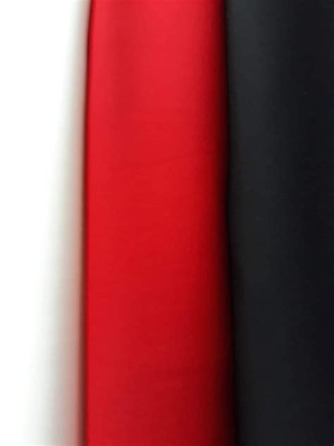 შეუკვეთე ულამაზესი ქსოვილების მაღაზია კიდობანში